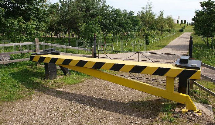 PAS 68 Terra Swing Gate - Frontier Pitts