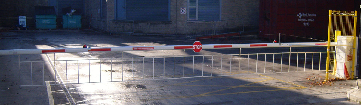 10m Automatic Barrier - Frontier Pitts