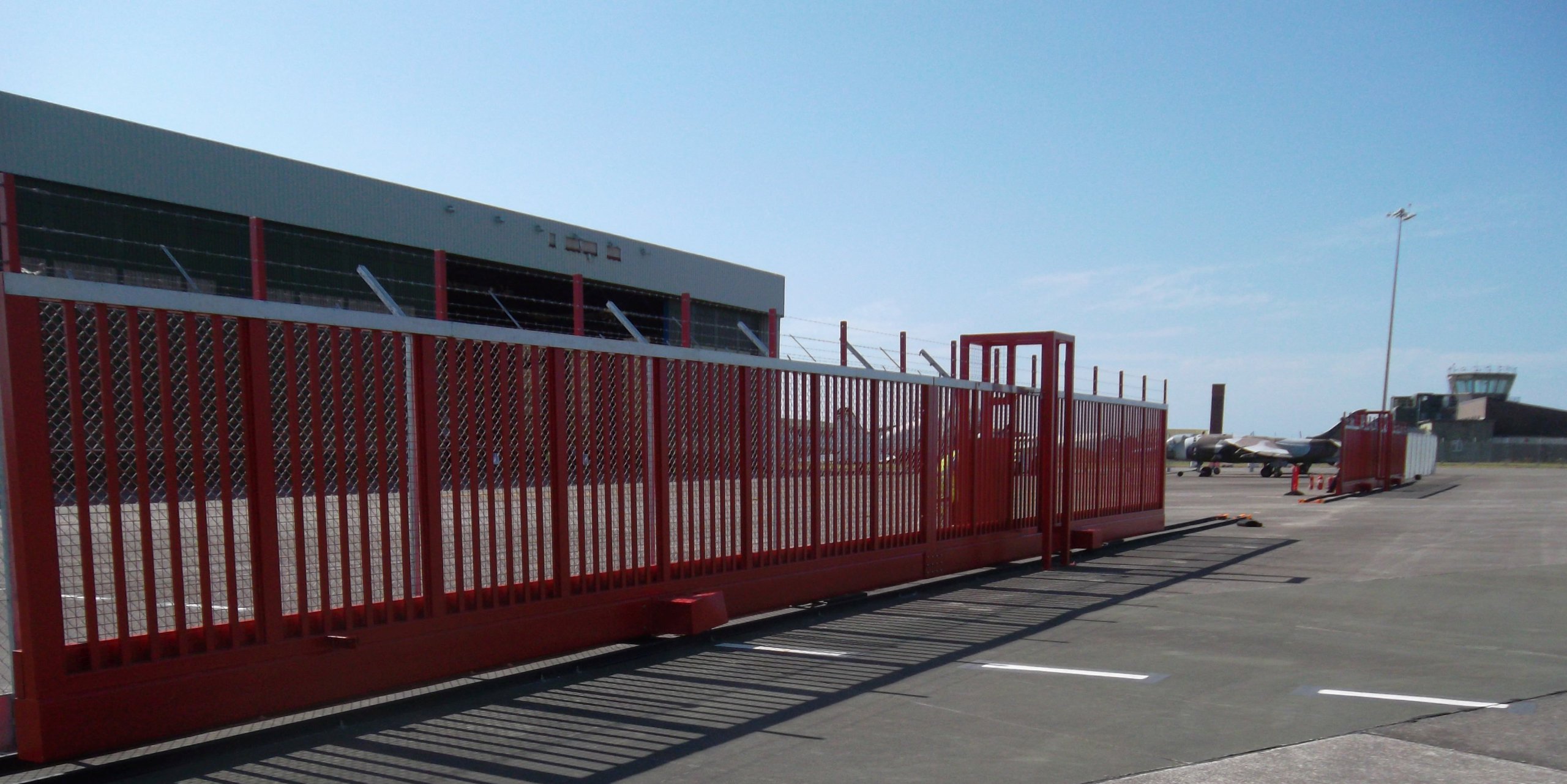 Tracked Security "Taxi Way" Sliding Gates - Frontier Pitts