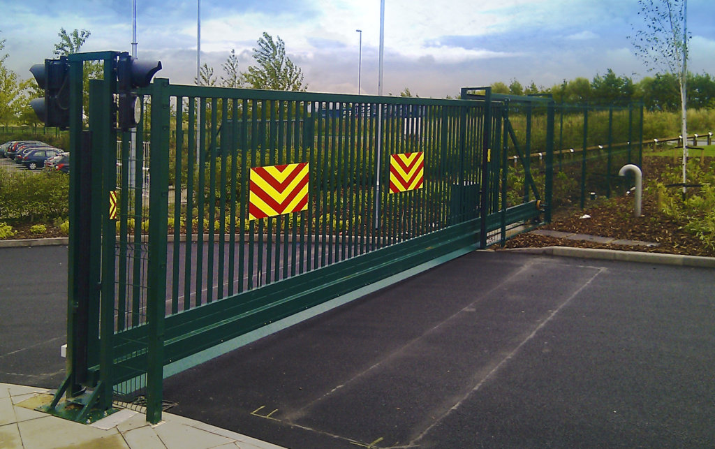 Gate Safety - Frontier Pitts