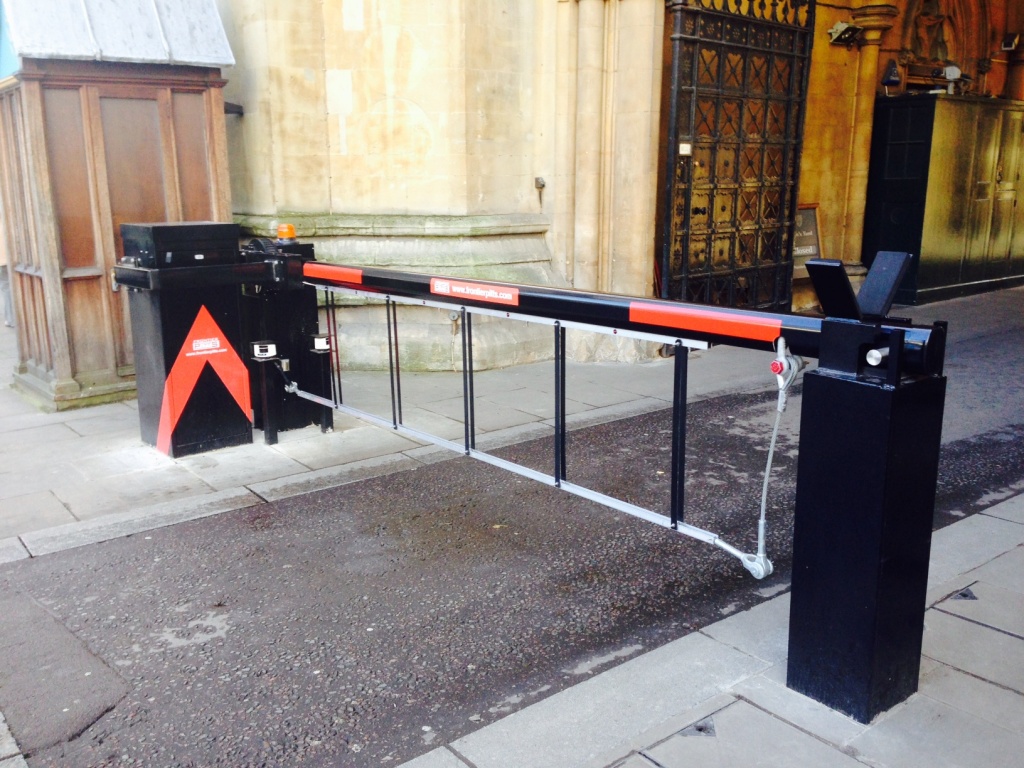 HVM Compact Terra Barrier Installations - Frontier Pitts