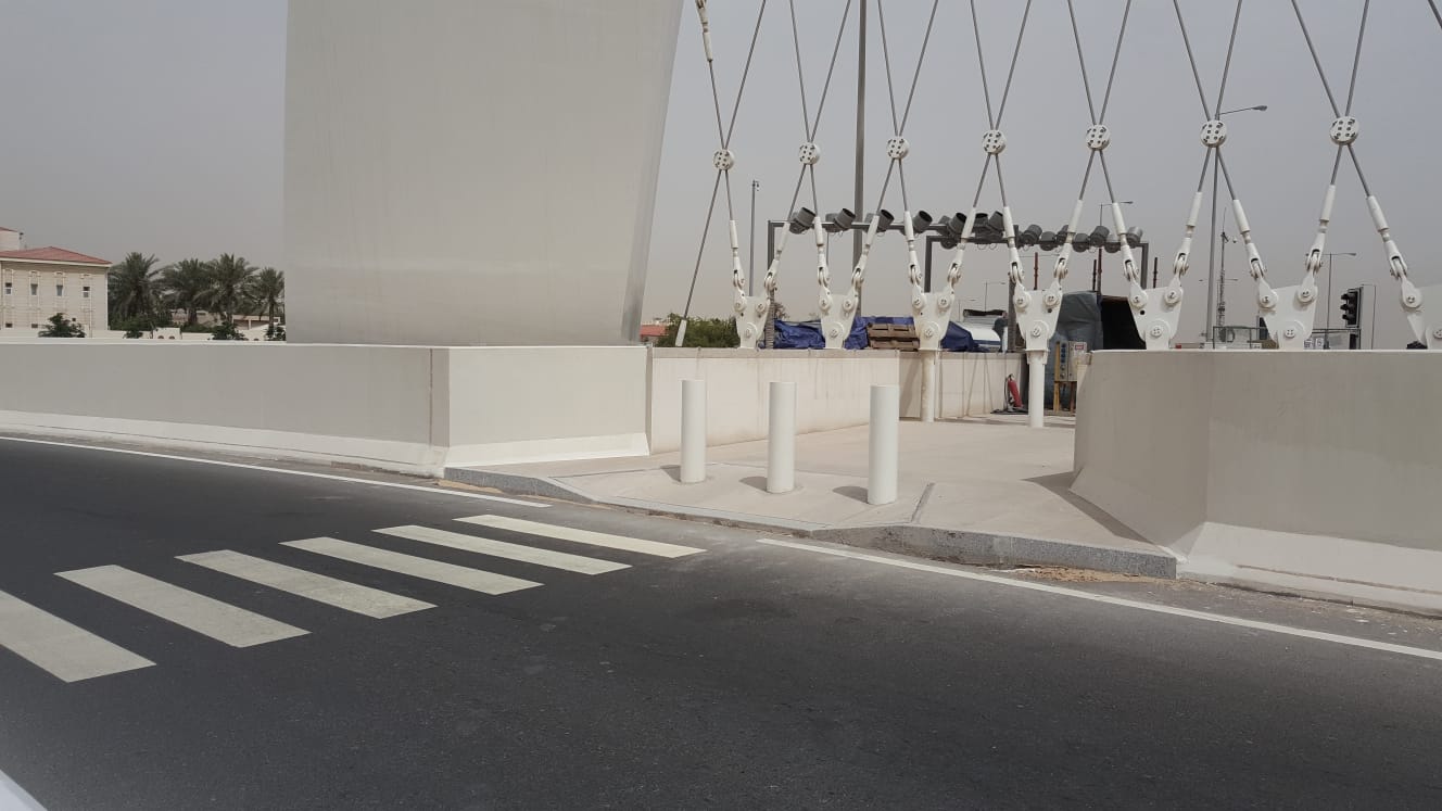 HVM Bollards installed on the Lusail Expressway Al Wahda, Qatar ...